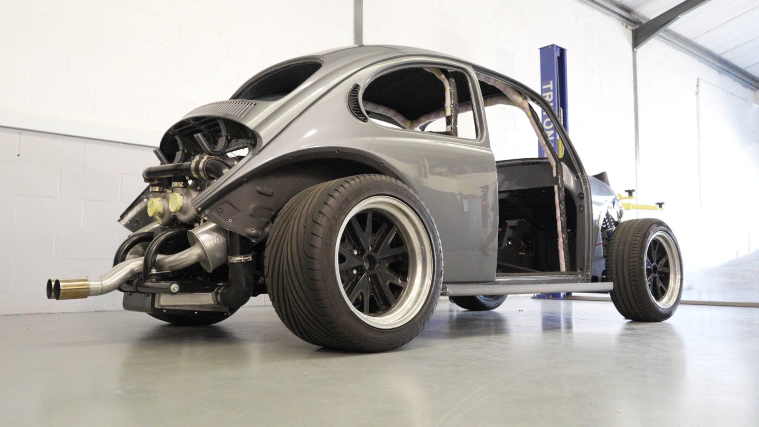 V8stealthbeetle A Vw Bug Custom Build 3l Engineering Builders Of